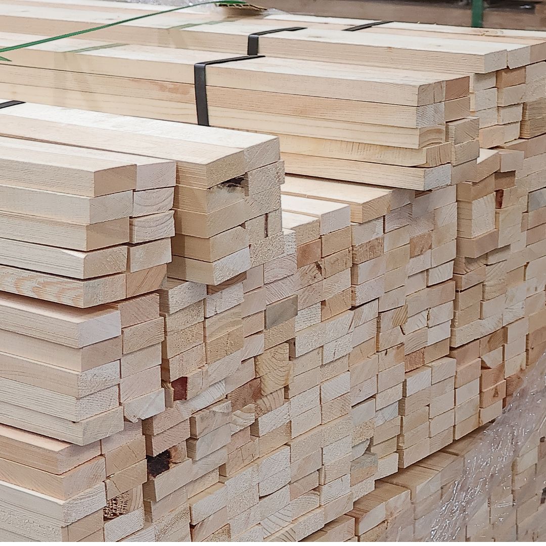 ไม้โครงสน Hem-Fir ร่องวี เหลากลม - INTERWOOD TIMBER
